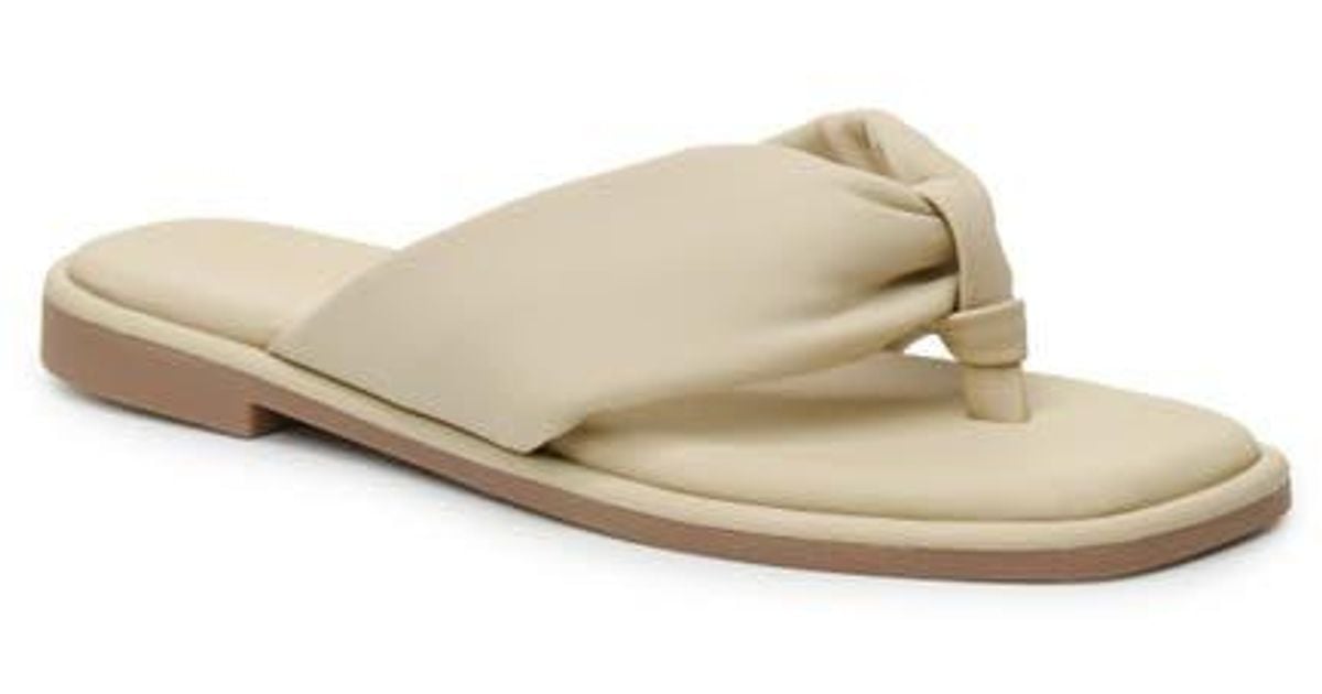 Nicole Miller Puffy Thong Sandal in Natural | Lyst