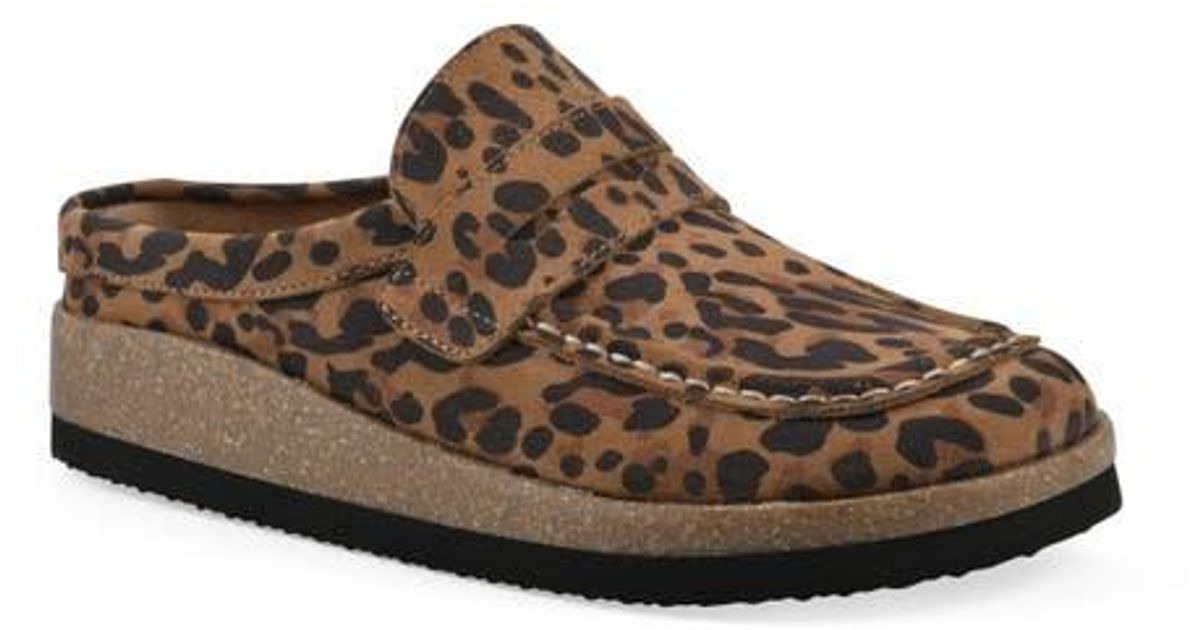 White Mountain Brinlee Clog in Brown | Lyst