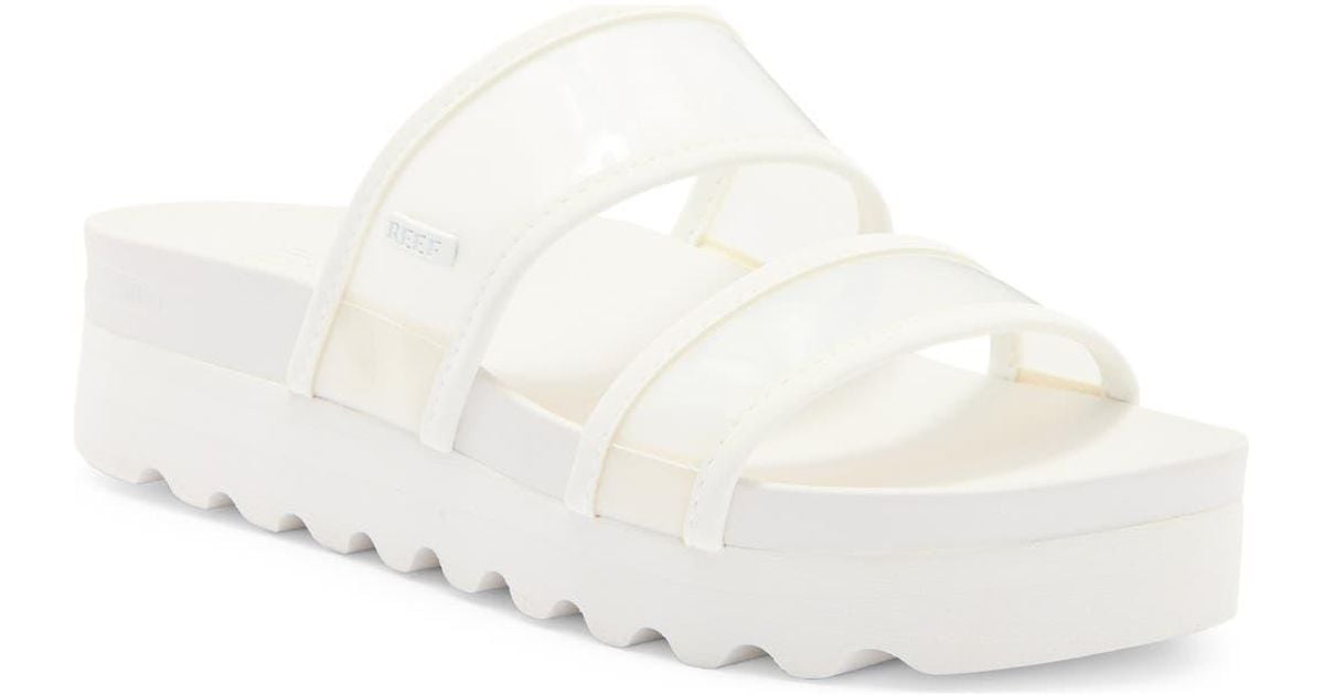 Reef Vista Hi-Energy Platform Slide Sandal in White | Lyst