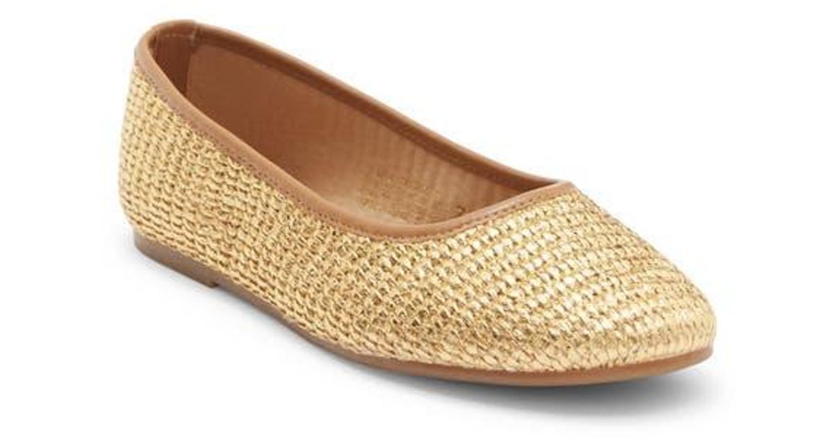 Steve Madden Merlot Woven Metallic Flat in Natural | Lyst