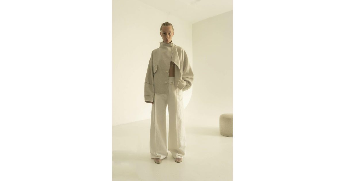 KM BY LANGE Vinnytska Vezha Coat in Natural | Lyst