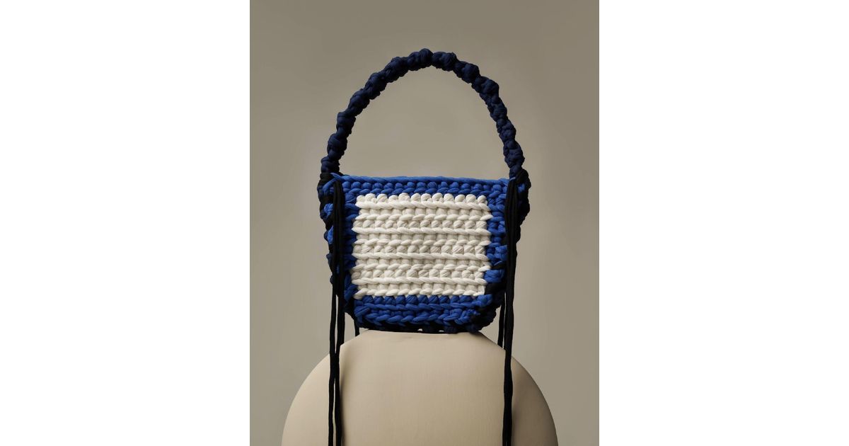 COLORS OF ARCANA The Hobo Bag In Square in Blue | Lyst