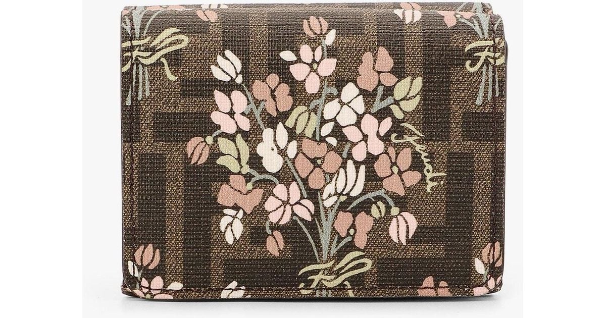 Fendi Mini Trifold in White | Lyst