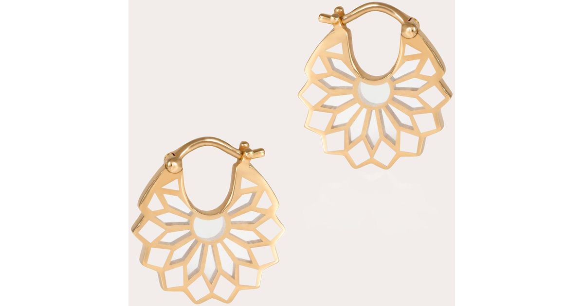 L'Atelier Nawbar Medium Sursok Diamond Drop Earrings in Natural | Lyst