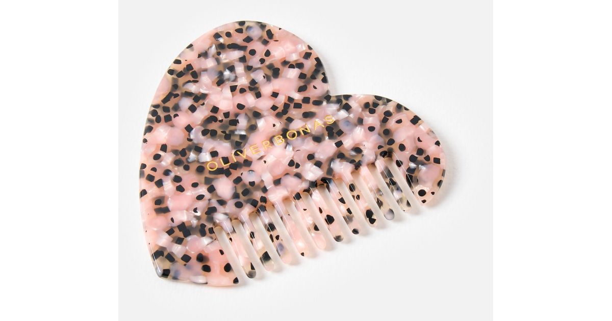 Oliver Bonas Tillie & Black Resin Heart Hair Comb in Pink | Lyst UK