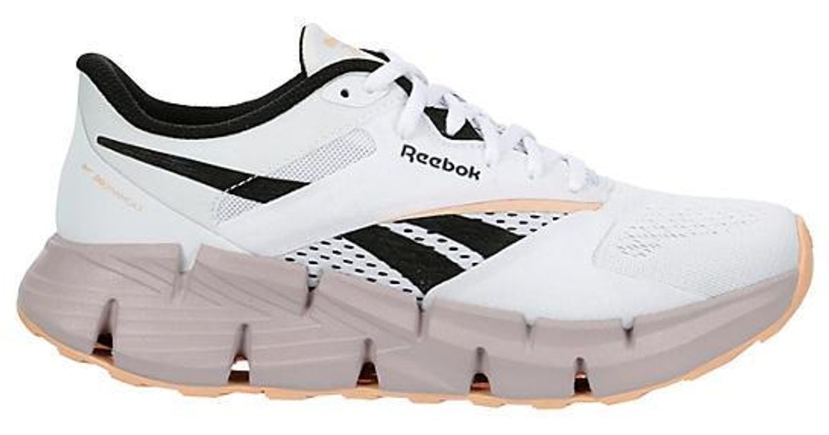Reebok Zig Dynamica 5 Running Shoe in Black | Lyst