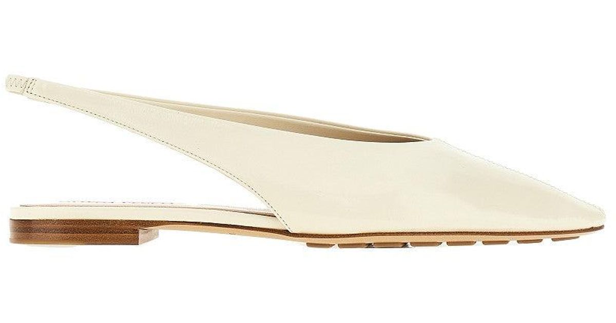 Bottega Veneta Leather 'Sofia' Slingback Ballet Flat in Natural | Lyst