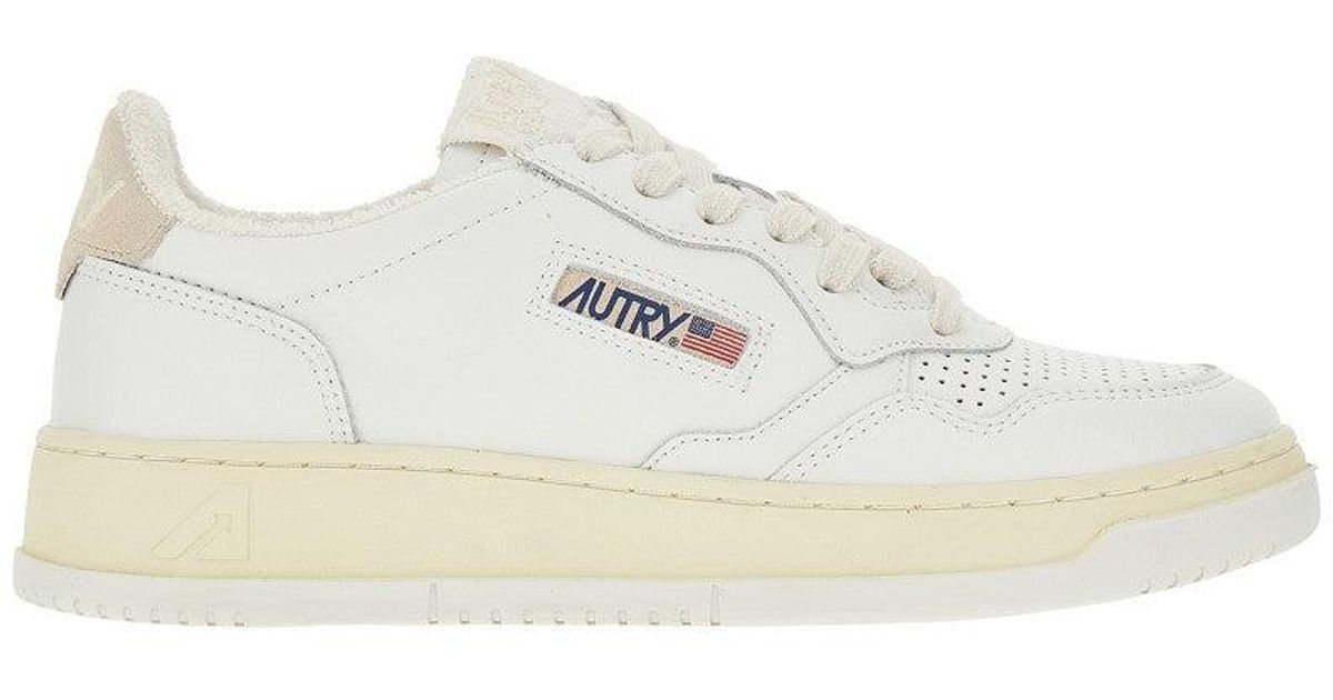 Autry Medalist Low Sneakers With Terry Details in White for Men | Lyst