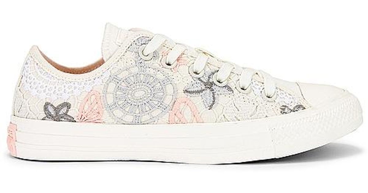 Converse Chuck Taylor All Star Butterflies Sneaker in White | Lyst