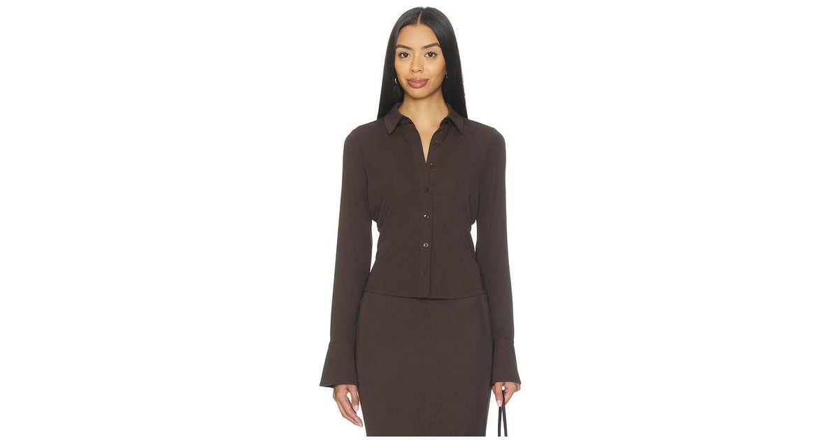 GOOD AMERICAN Matte Jersey Long Sleeve Shirt in Brown | Lyst