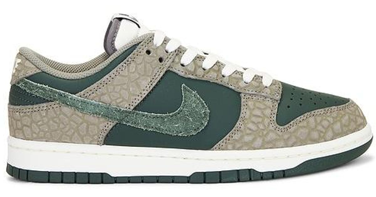 Nike Dunk Low Retro Prm Sneaker in Green for Men | Lyst