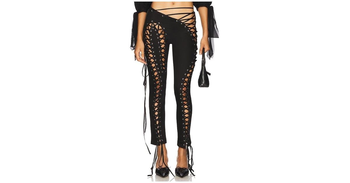 DI PETSA Siren Capri Pants in Black | Lyst