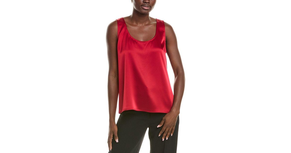 St. John Liquid Satin Shell in Red | Lyst UK