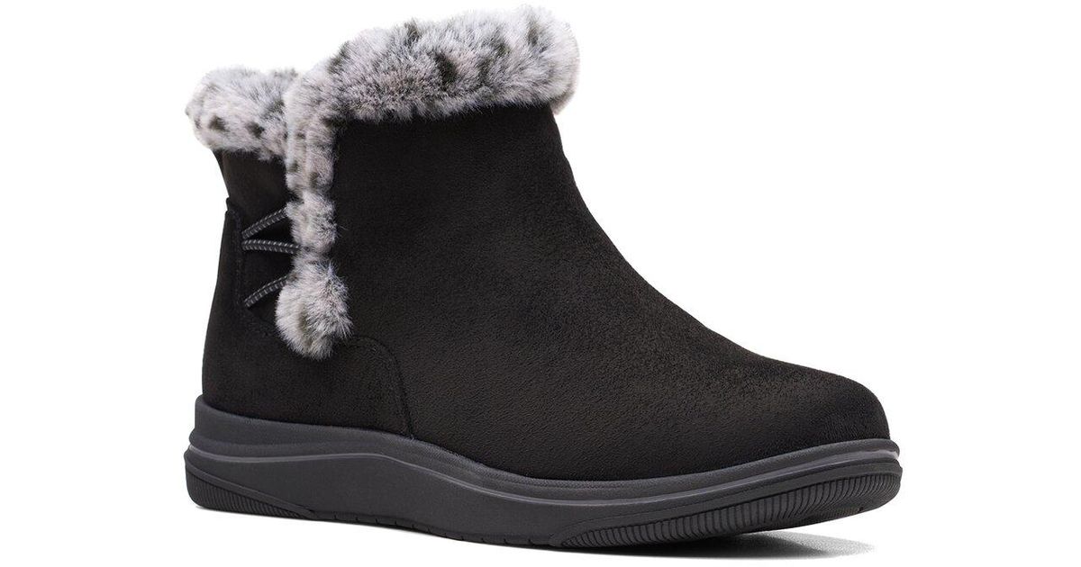 Clarks Breeze Fur Textile Boot in Black | Lyst UK