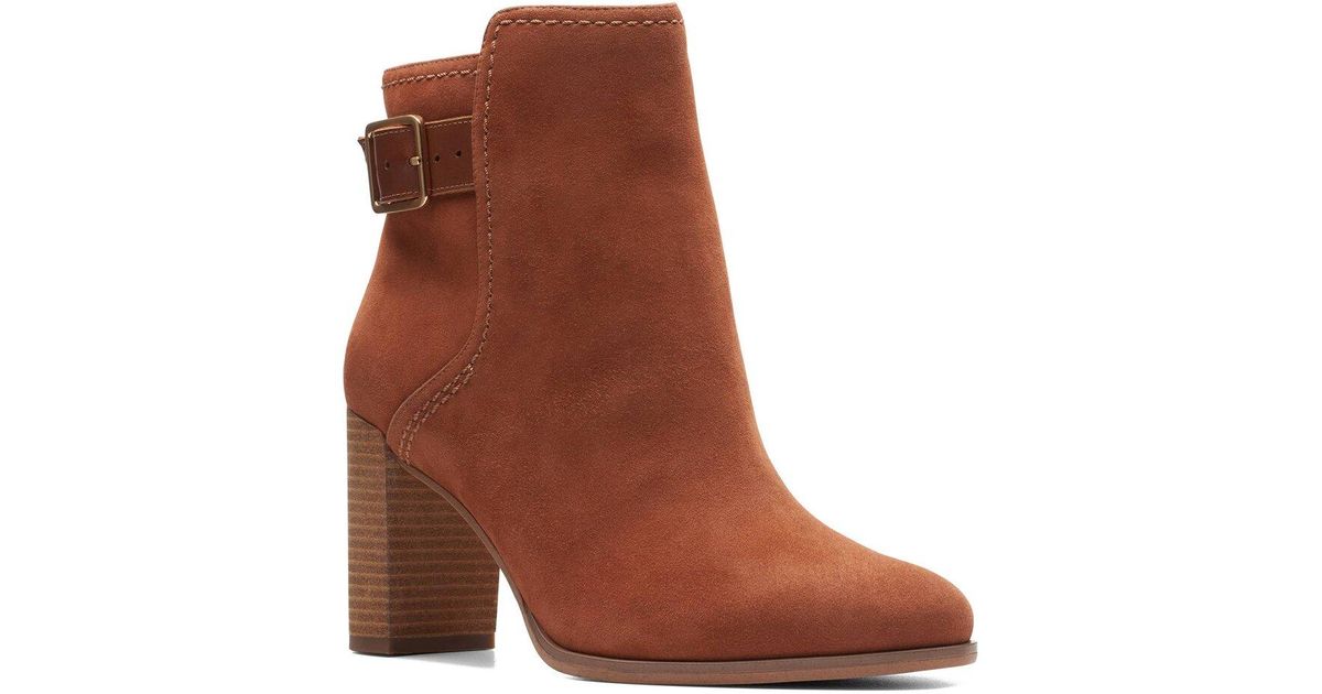 Clarks Freva85 Buckle Suede Boot in Brown | Lyst