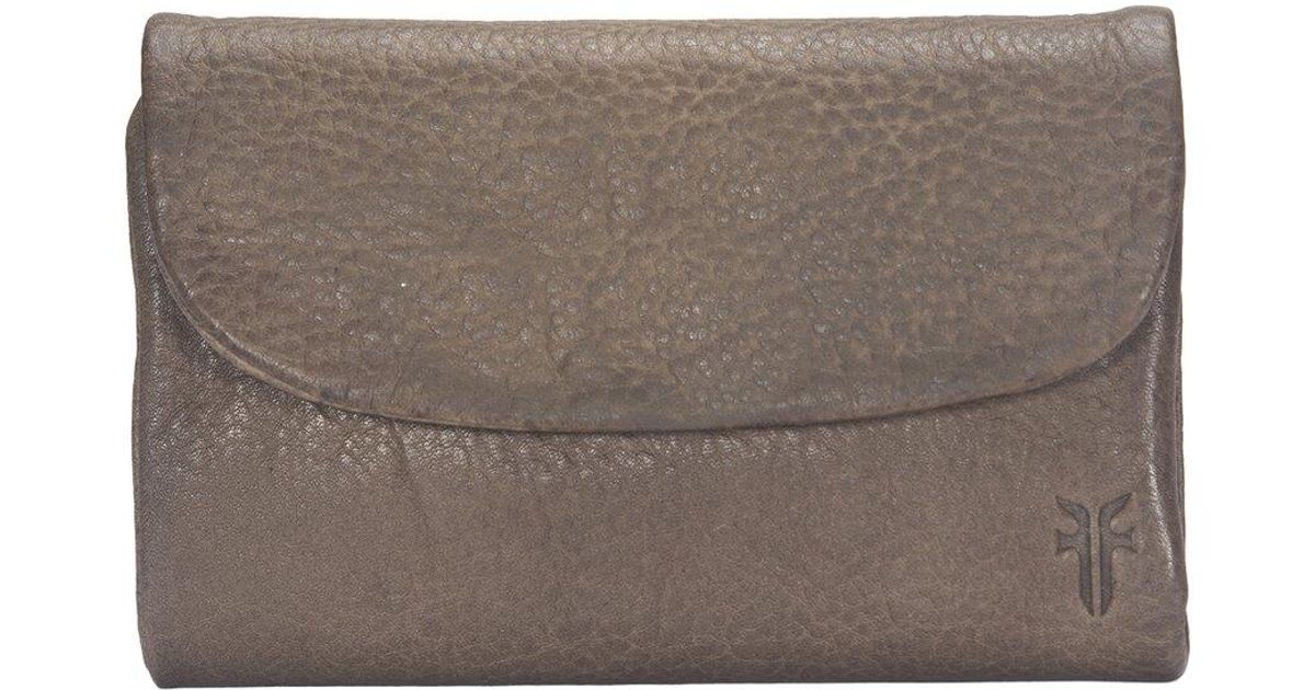 Frye Nora Leather Wallet in Grey | Lyst UK