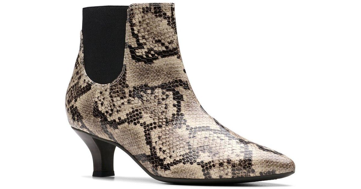 Clarks Kepley Erin Boot in Brown | Lyst UK