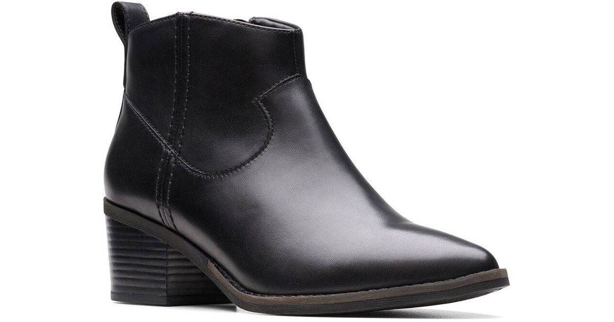 Clarks Morzine Sky Leather Bootie in Black | Lyst UK