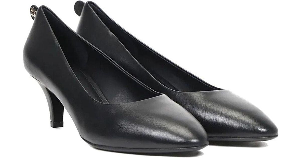 Ferragamo Kitten-Heel Leather Pump in Black | Lyst