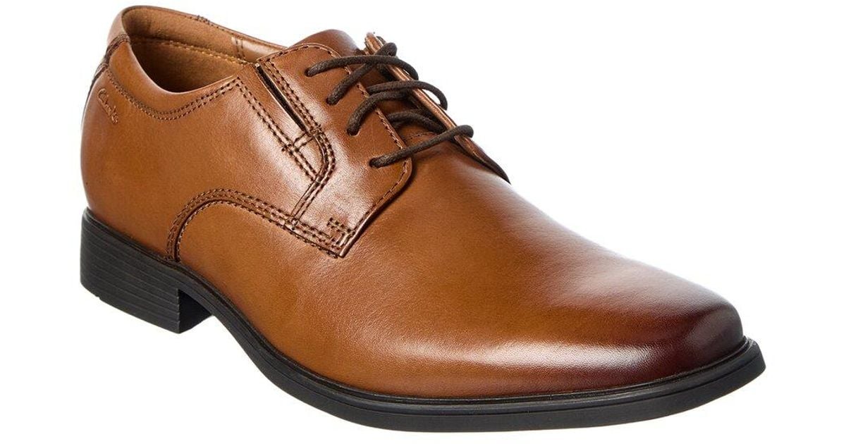 Clarks Tilden Plain Leather Oxford in Brown for Men | Lyst UK