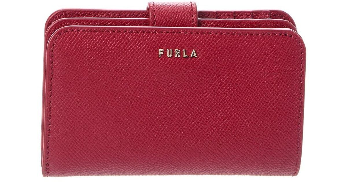 Furla Classic Leather Compact Wallet in Red | Lyst UK