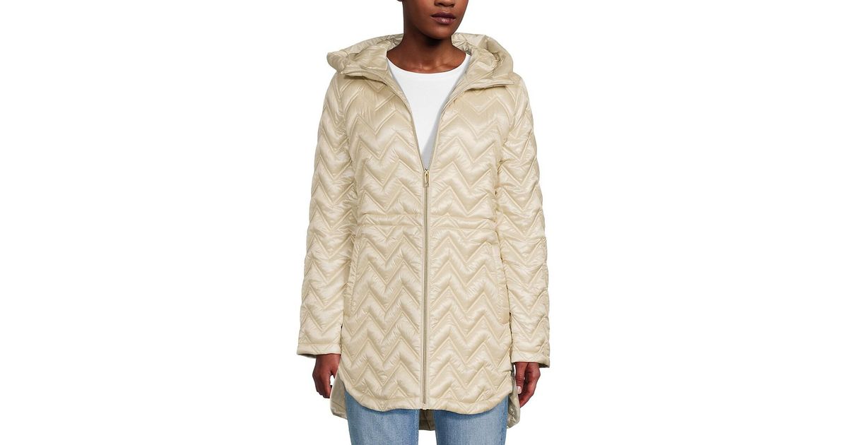 Via Spiga Zigzag Quilted Puffer Jacket in Natural | Lyst