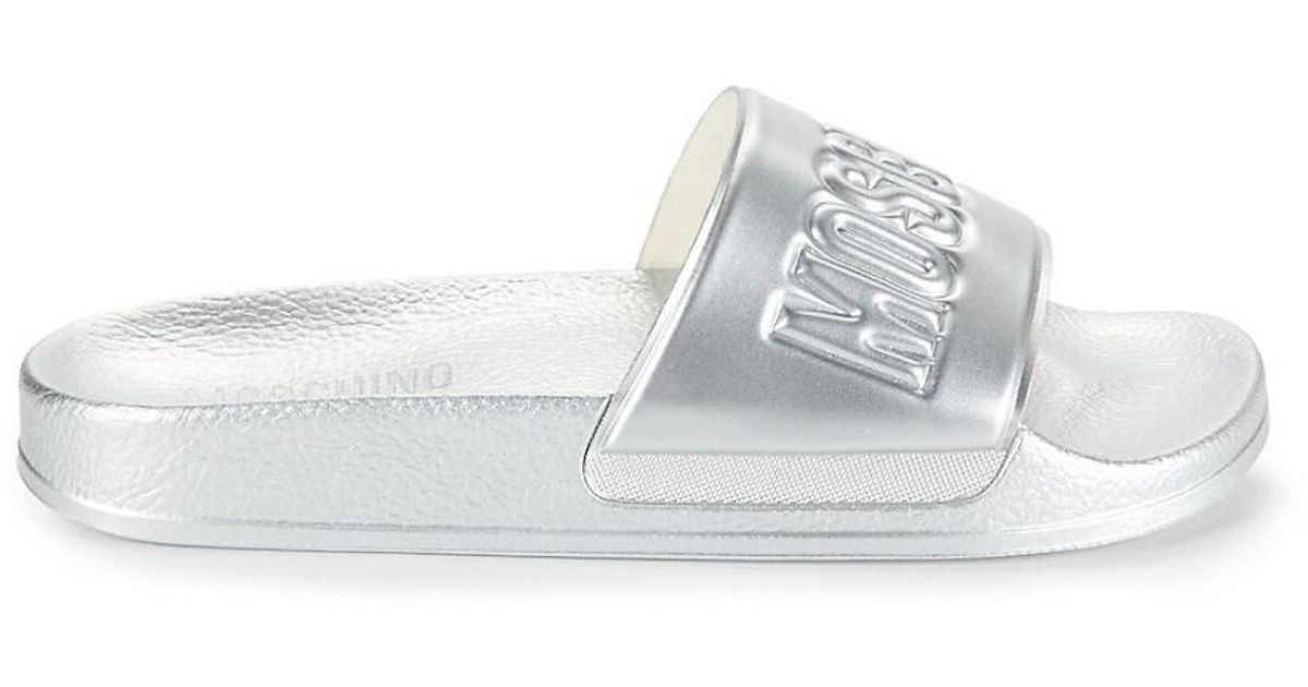 Moschino Logo Metallic Slides in White | Lyst