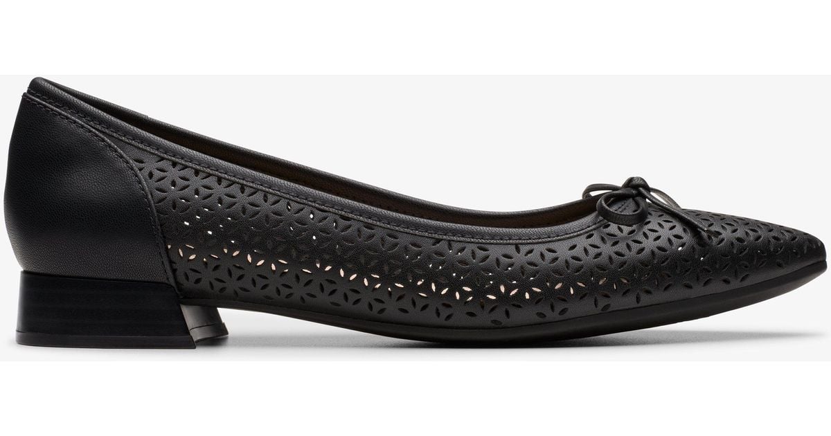 Clarks Natalyn Step Leather Shoes in Black | Lyst UK