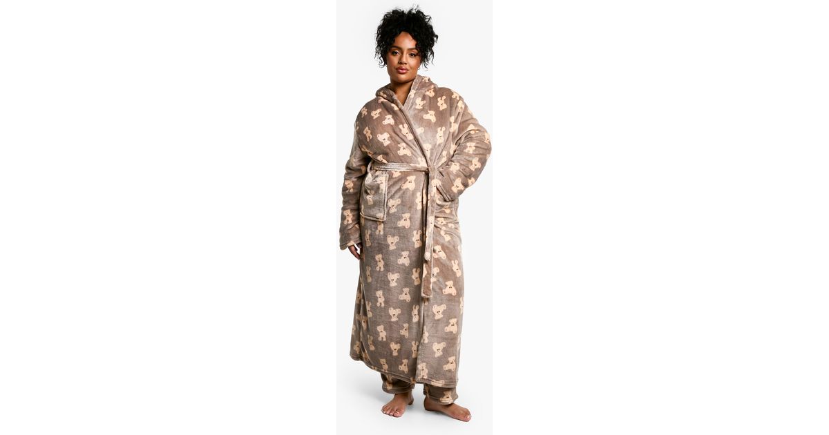 Boohoo Plus Bear Fleece Maxi Dressing Gown in Brown | Lyst UK