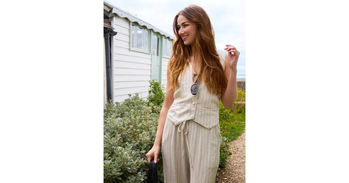 Blue Vanilla Linen Pinstripe Waistcoat in Green | Lyst UK