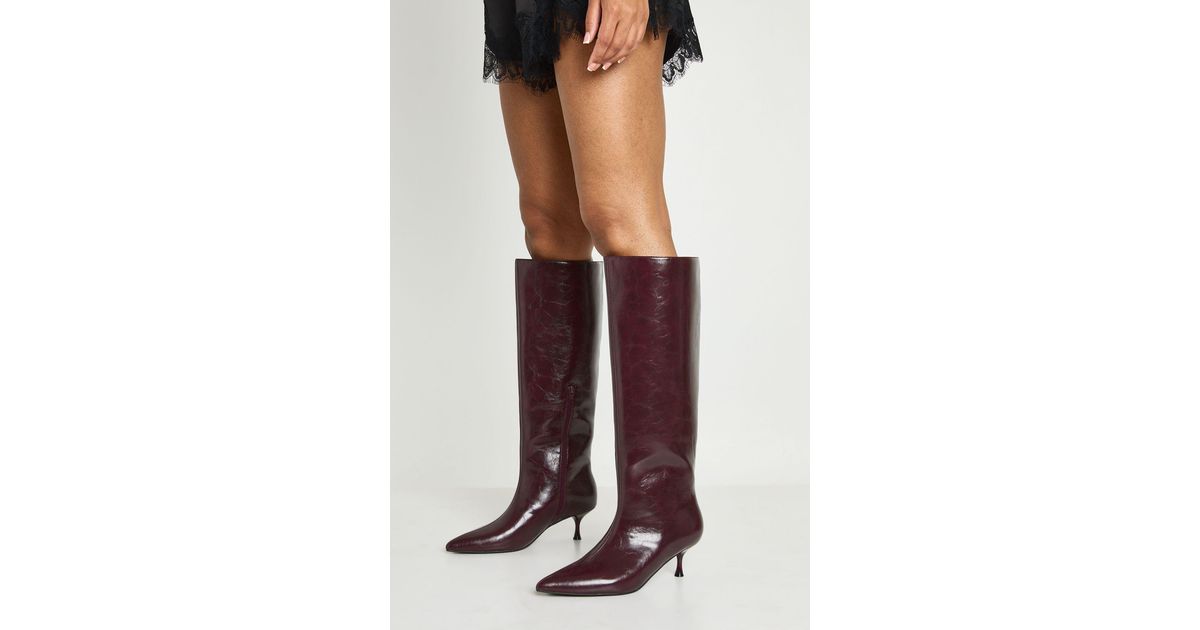 Boohoo Low Stiletto Column Boots in Red | Lyst UK