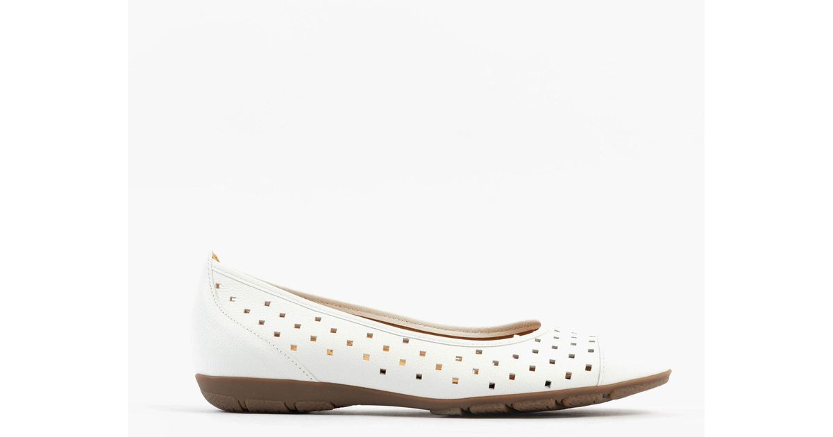 Gabor Ruffle Shoes Leather in White | Lyst UK