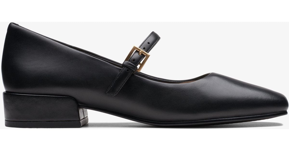 Clarks Seren 30 Buckle Leather Shoes in Black | Lyst UK