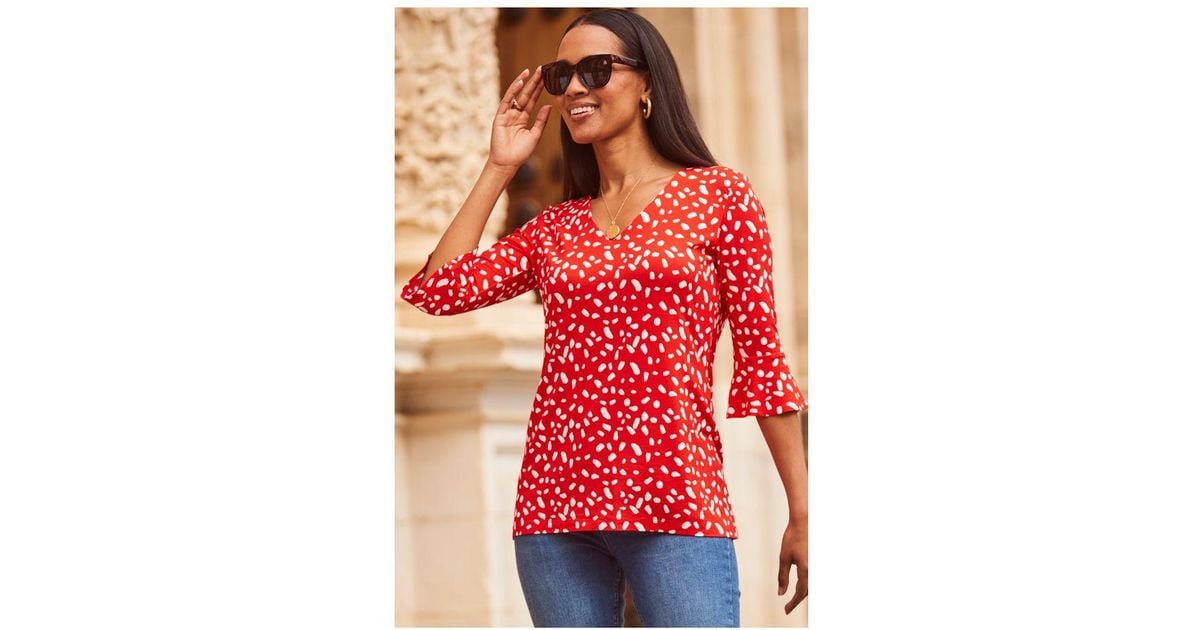 Sosandar Red & White Fleck Print Fluted Sleeve Top | Lyst UK