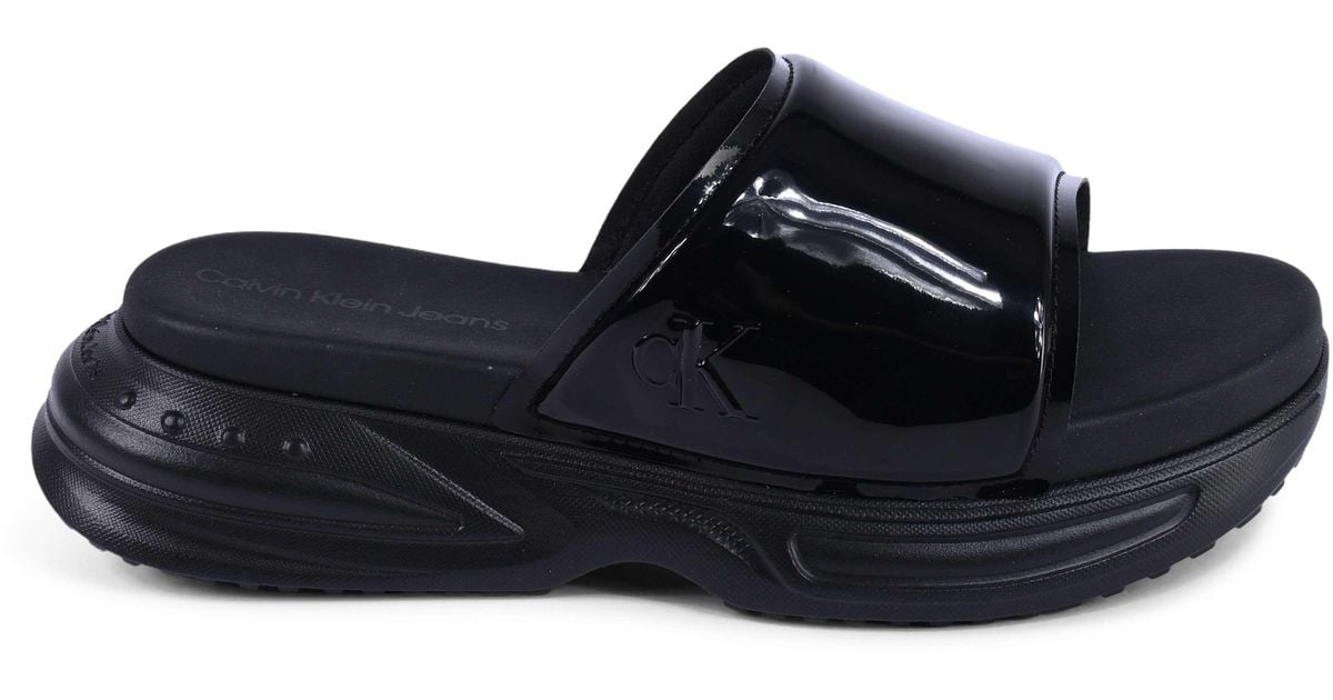 Calvin Klein Chunky Platform Slides Patent Leather in Black | Lyst UK