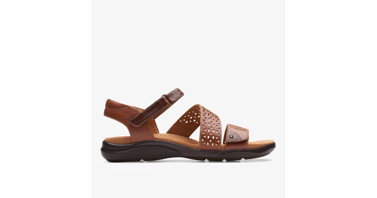 Clarks Kitly Way Tan Leather Sandals in Brown | Lyst UK
