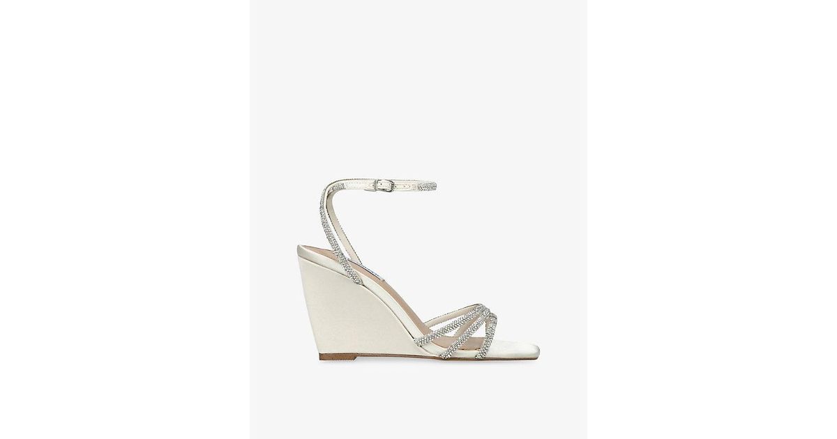 Steve Madden Aubri Satin Wedge Sandals in White | Lyst