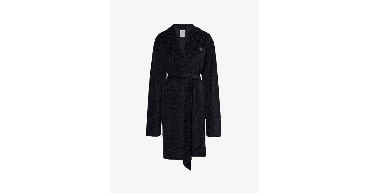 Savage x Fenty Signature Script Velour Robe in Blue | Lyst