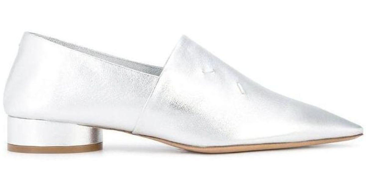 Maison Margiela Point-Pointed Loafers in White | Lyst