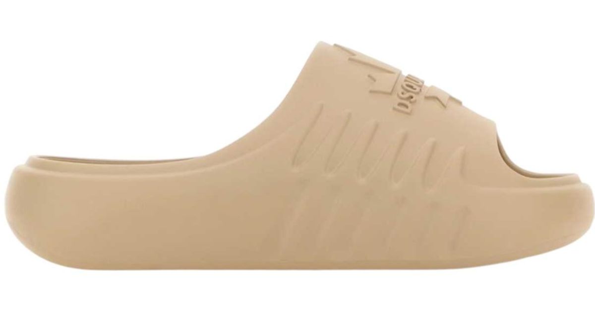 DSquared² Canadian Leaf Slip-On Slides in Natural | Lyst