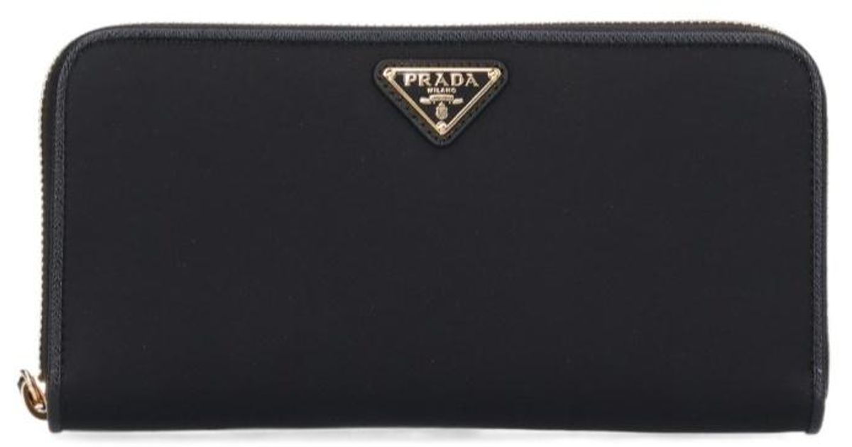 Prada Triangle-Logo Econyl Wallet in Black | Lyst