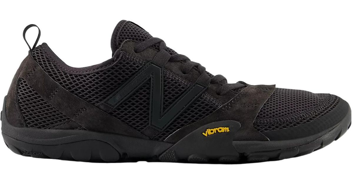New Balance Round-Head Sneakers in Black for Men | Lyst