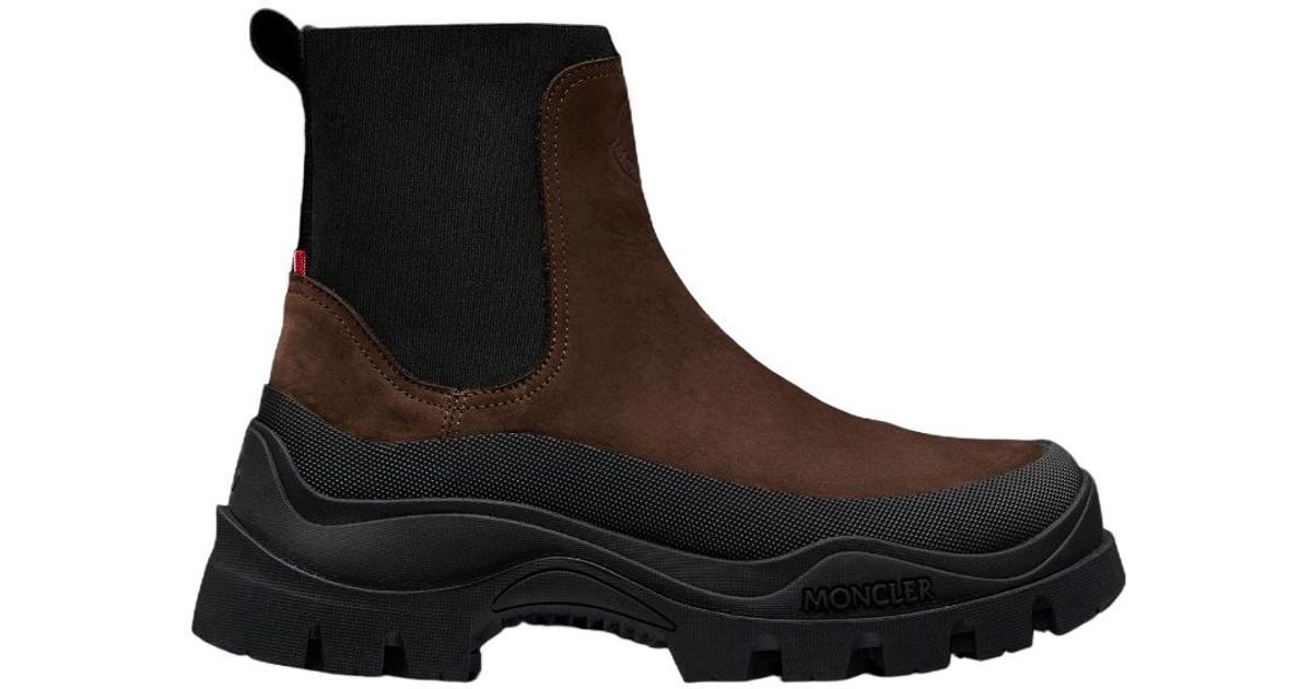 Moncler Larue Suede Chelsea Boots in Black for Men | Lyst