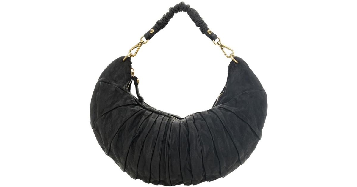 Campomaggi Luna Pleated Shoulder Bag in Black | Lyst