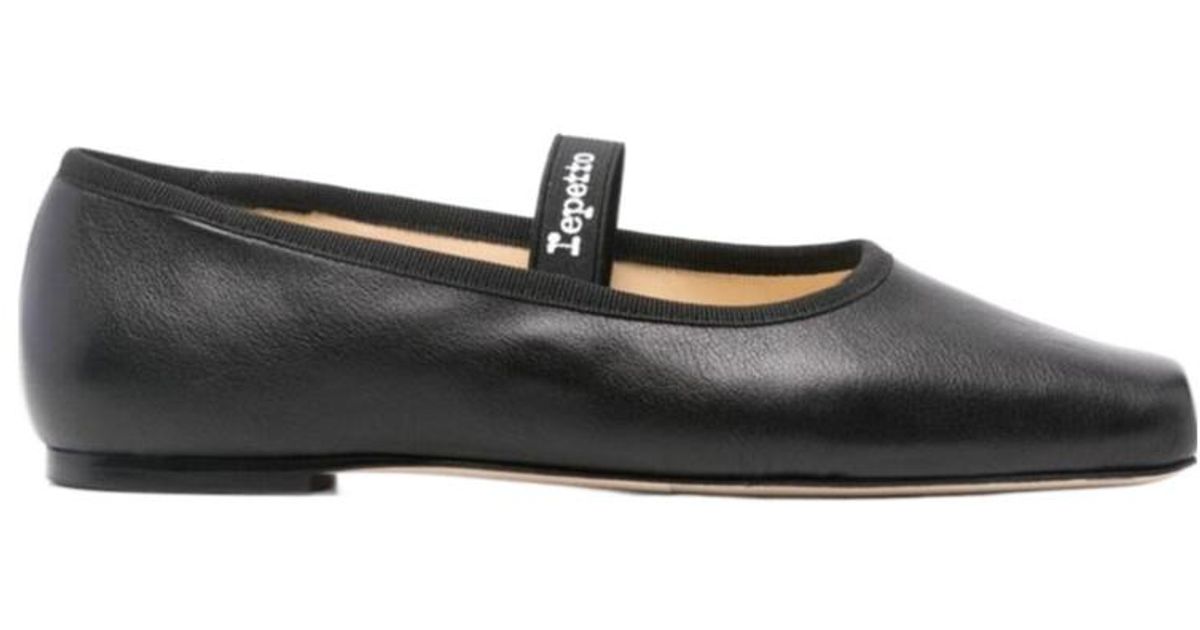Repetto Square-Toed Flats in Black | Lyst