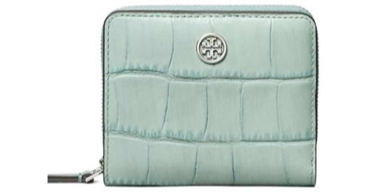 Tory Burch Embossed Double Fold Wallet in Green | Lyst