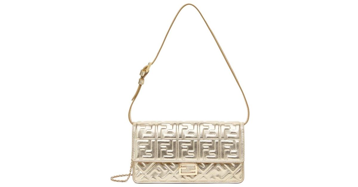 Fendi Chain Rectangular Wallet in White | Lyst