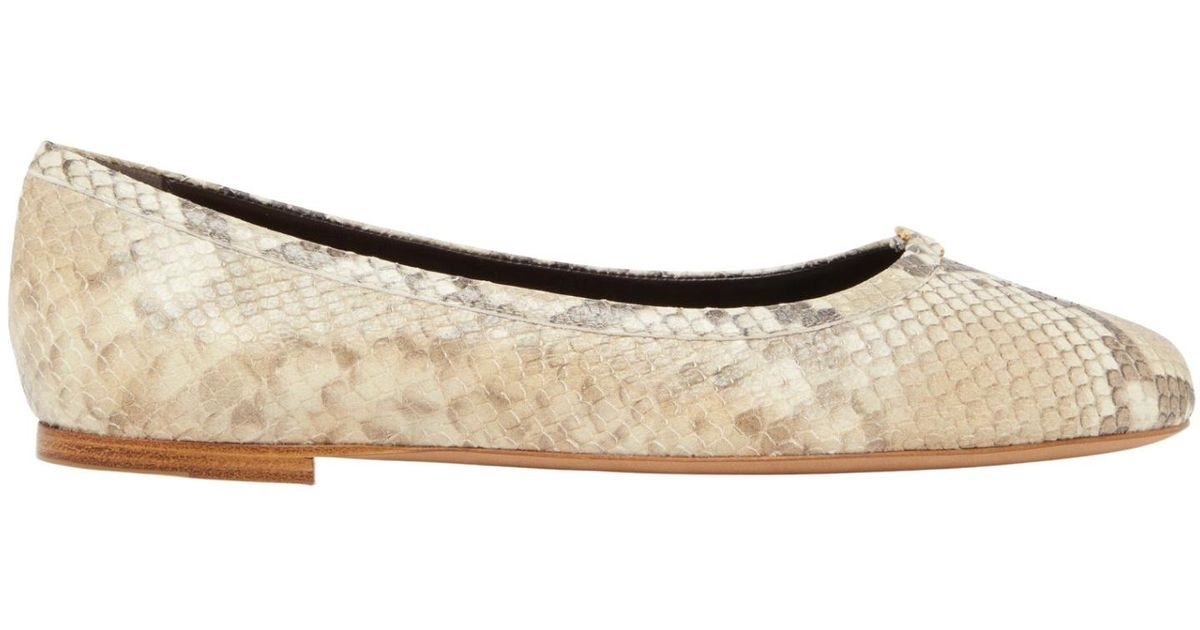 Chloé Logo Ballet Flats in Natural | Lyst