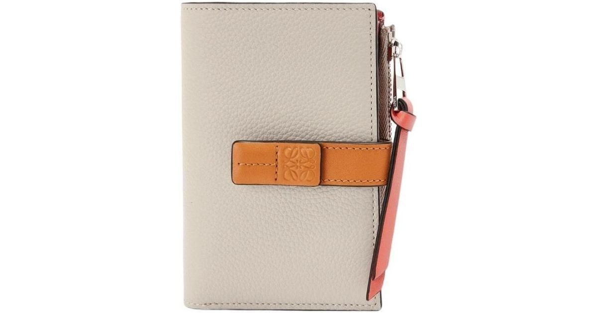 Loewe Double-Folded Wallet in White | Lyst
