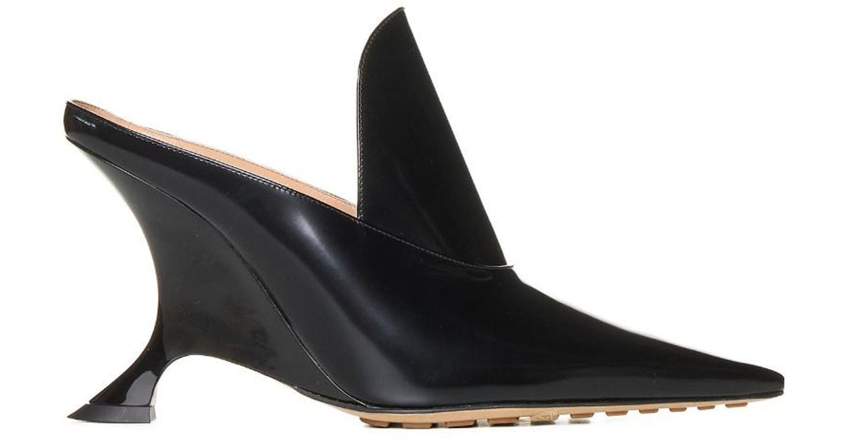 Bottega Veneta Rocket Mules in Black | Lyst